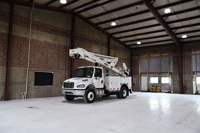 2018 FREIGHTLINER M2 106 4X4, 16' UTILITY BODY, 65' WORK HEIGHT ...