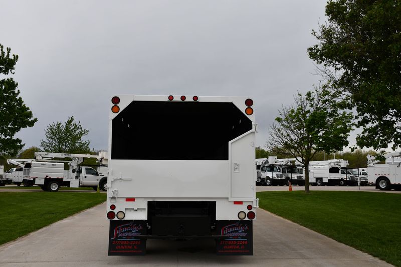 2015 FORD F550 4X4 EXTENDED CAB 11 FT ARBORTECH CHIP BODY