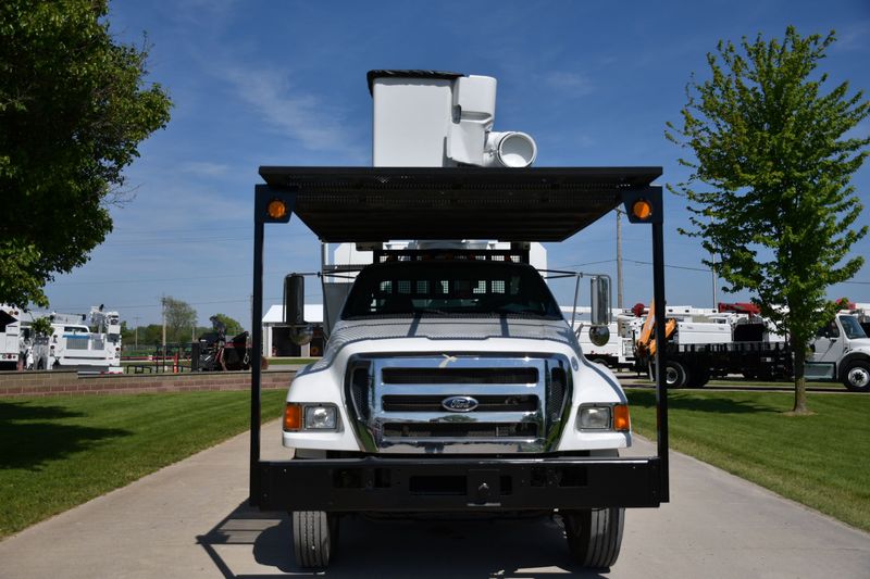 2015 FORD F750 11 FT ALTEC FORESTRY BODY 61 FT WORK HEIGHT ALTEC LR756 ...