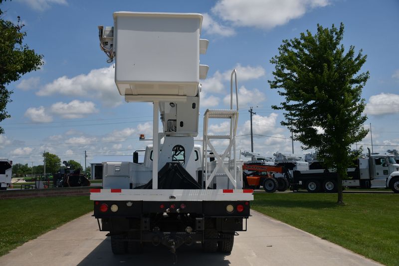 2014 FREIGHTLINER M2 4X4 24 FT UTILTY BED 72 FT WORK HEIGHT ALTEC AM900 ...