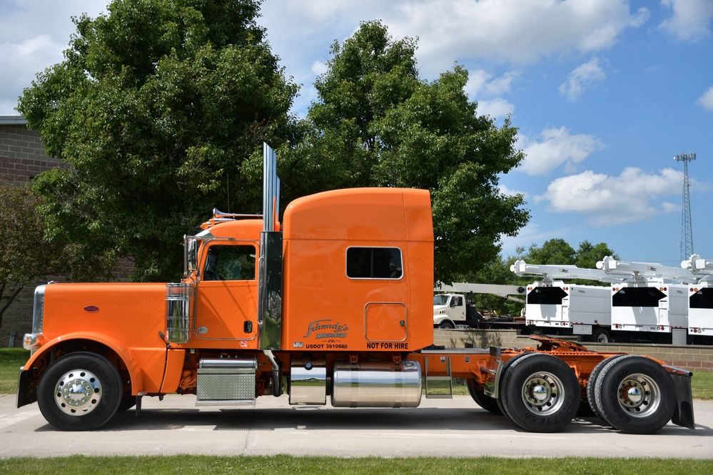 2023 PETERBILT 389 LONG NOSE SEMI "ONE OWNER"