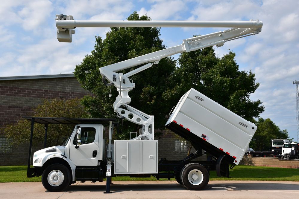 2015 FREIGHTLINER M2 11 FT ALTEC FORESTRY BODY 75 FT WORK HEIGHT ALTEC ...