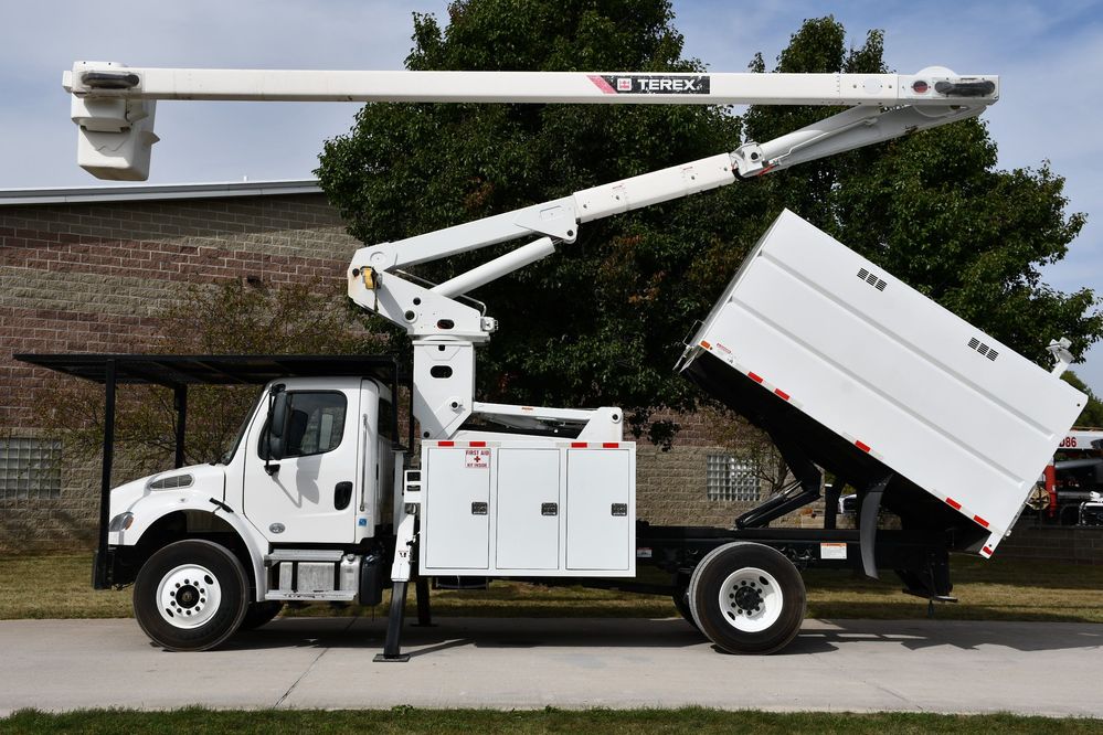 2021 FREIGHTLINER M2 BUSINESS CLASS 11 FT SOUTHCO FORESTRY BODY 75 FT ...