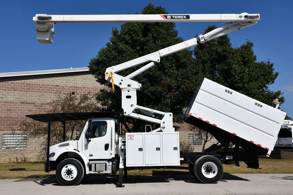 2021 FREIGHTLINER M2 11 FT. FORESTRY BODY 75 FT WORK HEIGHT TEREX XTPRO ...