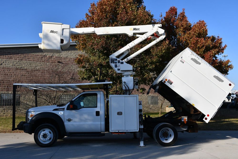 2016 FORD F550 8 FT ALTEC FORESTRY BODY 42 FT WORK HEIGHT ALTEC AT37G ...
