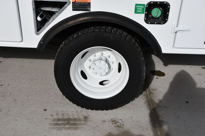 2019 FORD F550 4X4 12 FT ALTEC UTILITY BODY 53 FT WORK HEIGHT AT48 ...