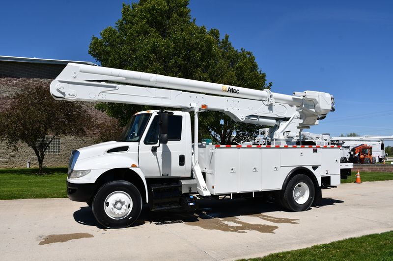 2016 INTERNATIONAL 4300 16 FT. ALTEC UTILITY BODY 60 FT. WORK HEIGHT ...