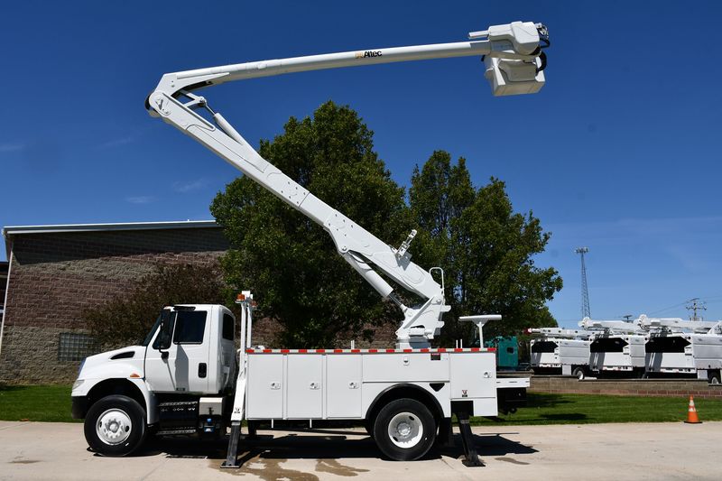 2016 INTERNATIONAL 4300 16 FT. ALTEC UTILITY BODY 60 FT. WORK HEIGHT ...